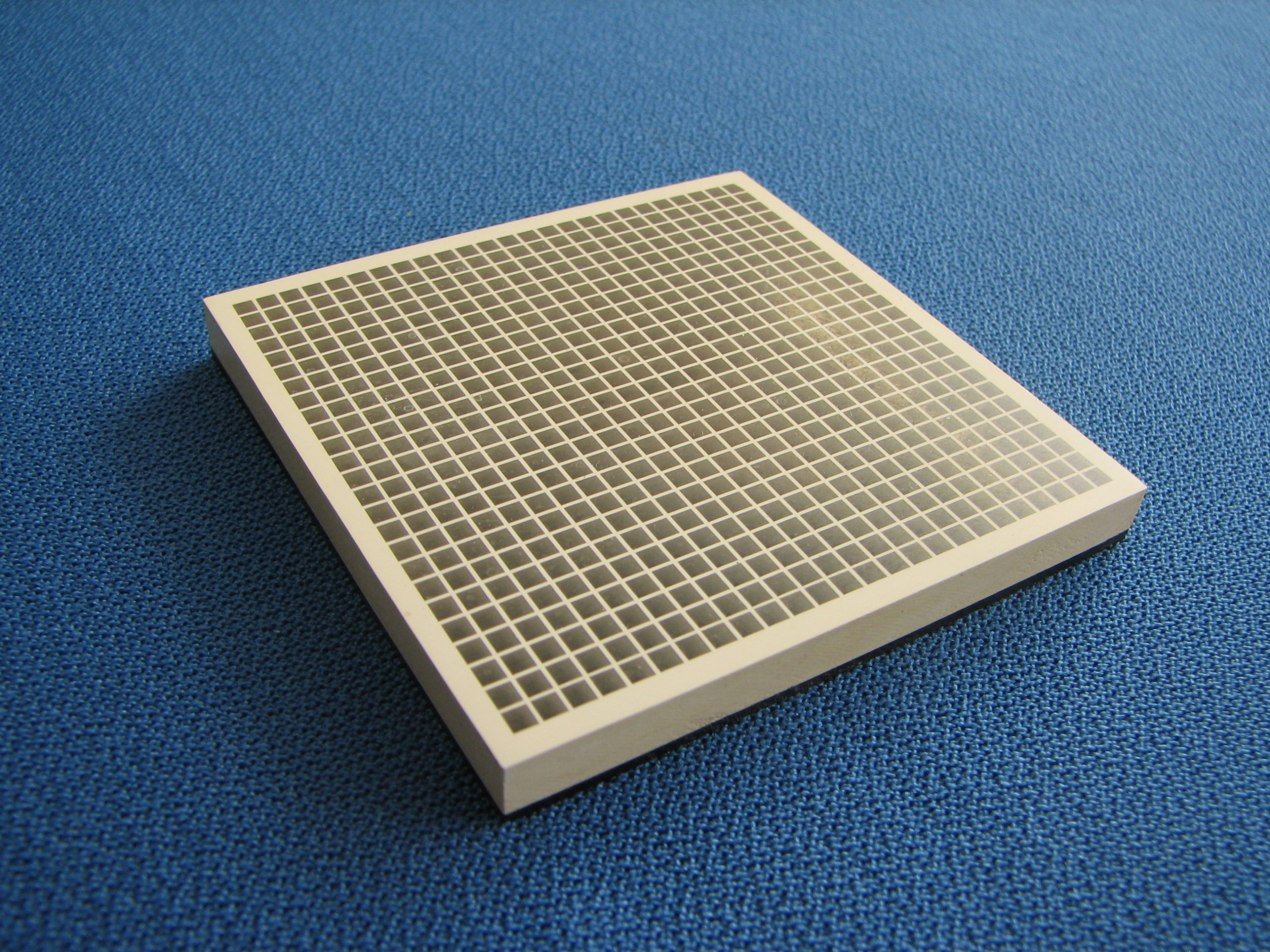 Imaging Arrays - Hilger Crystals